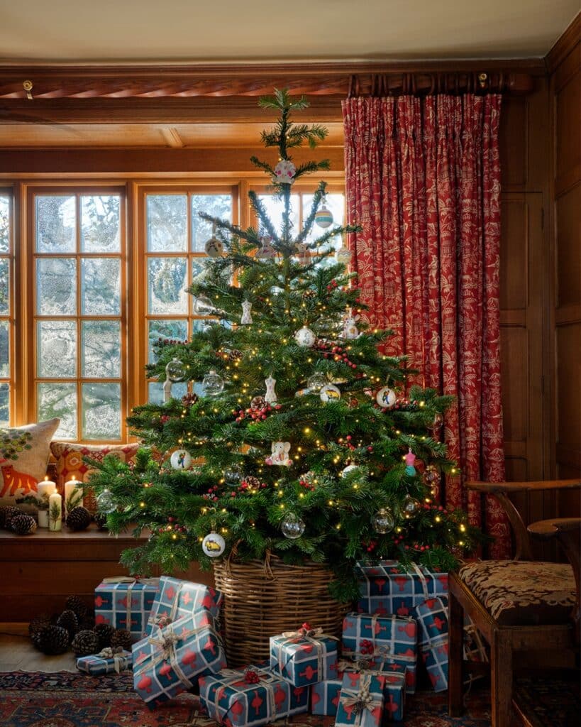 How to Add Colour to Your Christmas - Kit Kemp Design Studio