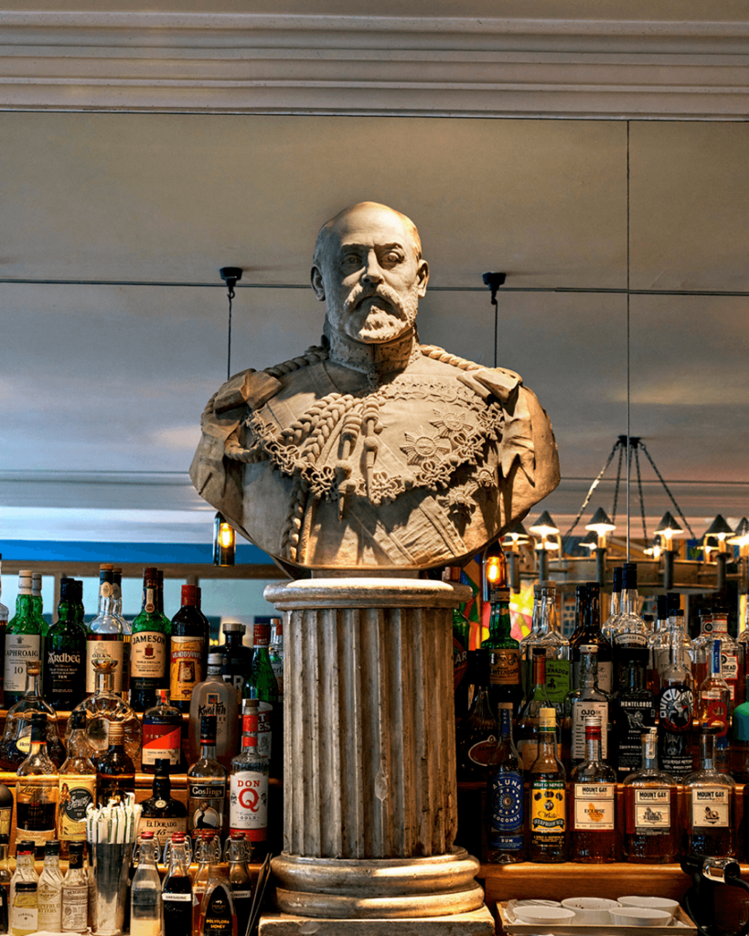 Welcome to Oscar Bar & Restaurant - Kit Kemp Design Studio